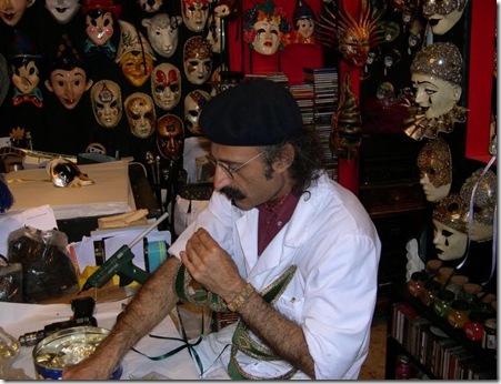 Venetian Masks: How to make Venetian Mask